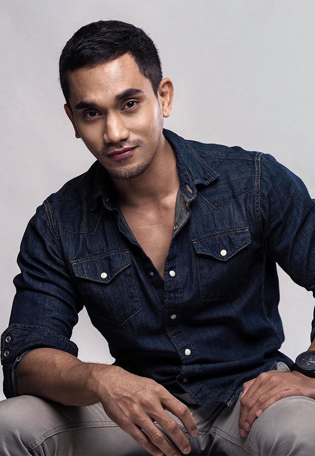 Surasak Manmana เปิดวาร์ป หนุ่มหล่อคมเข้มสไตล์ยุโรปสุดเร้าใจ