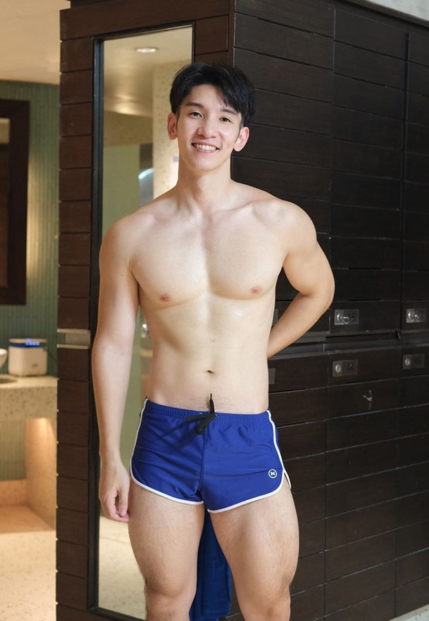 Kieng B เปิดวาร์ป นายแบบสุดหล่อฮอตร้อนแรง หุ่นแซ่บมาก