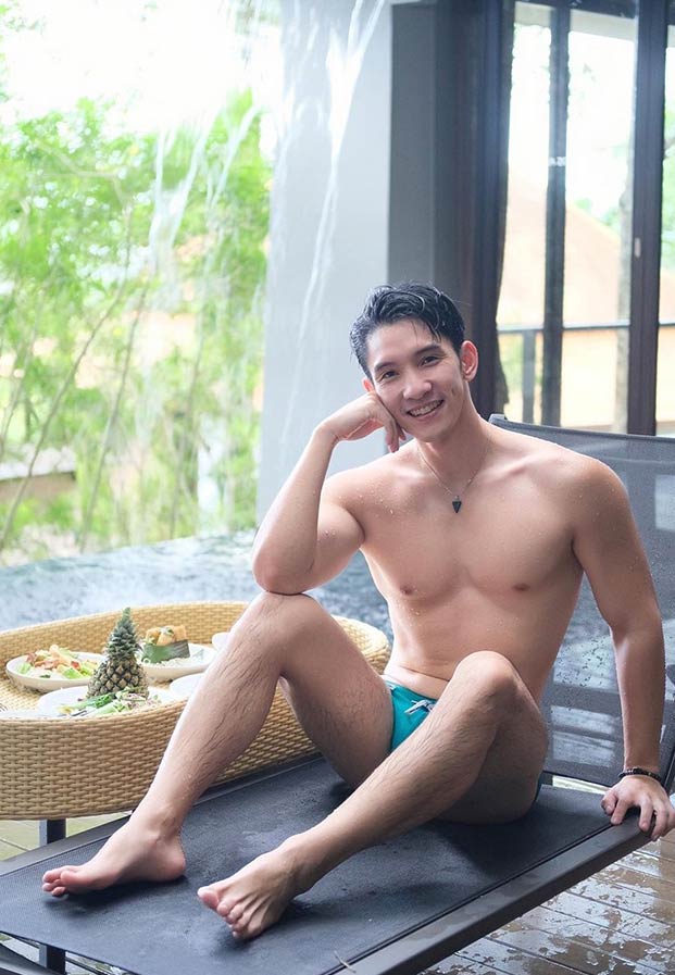 Kieng B เปิดวาร์ป นายแบบสุดหล่อฮอตร้อนแรง หุ่นแซ่บมาก