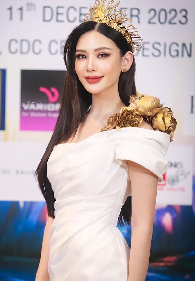 Malin Sae lim นางงามสาวพราวเสน่ห์สวยครบเครื่อง