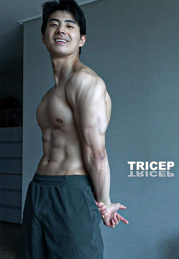David Park หนุ่มงานดีชาวเกาหลีใต้ หล่อ หุ่นแซ่บ โดดเด่นเร้าใจ
