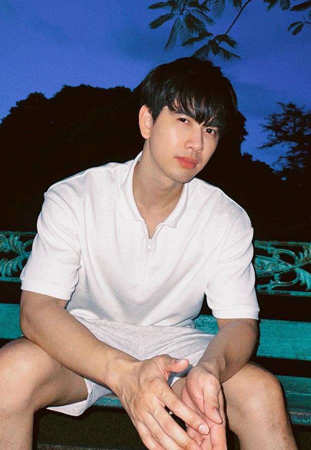 Sakda Singchanusong เปิดวาร์ป หนุ่มหล่อสุดร้อนแรงหนึ่งในตัวท็อป