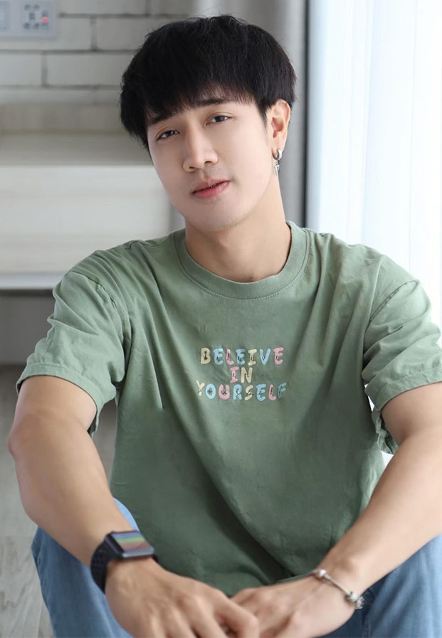 Nut Jhansombat นายแบบหน้าหล่อละมุน สมาร์ทมาดเท่ กระชากใจ